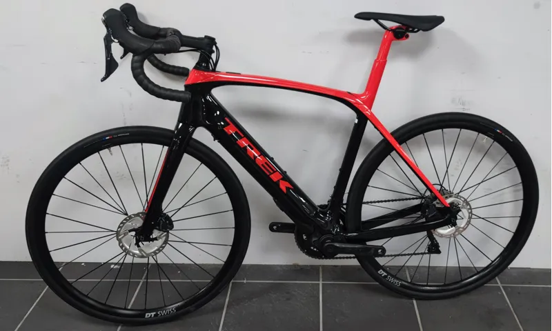 Ex-Demo Trek Domane + LT Electric Road Bike 56cm 2021 in Red/Blac
