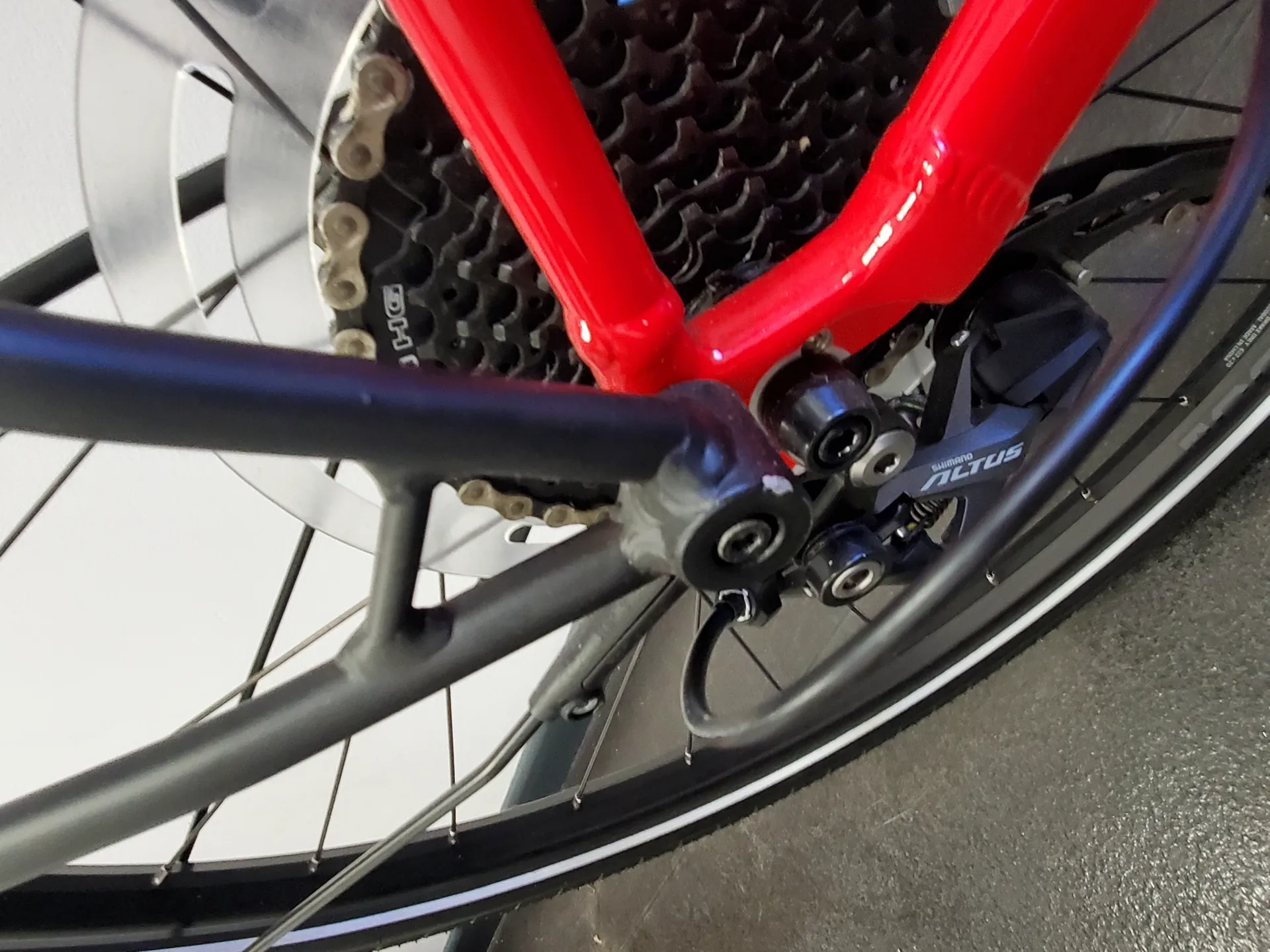 EX DISPLAY Trek FX+ 2 Electric Hybrid Bike Medium 2023 in Viper Red