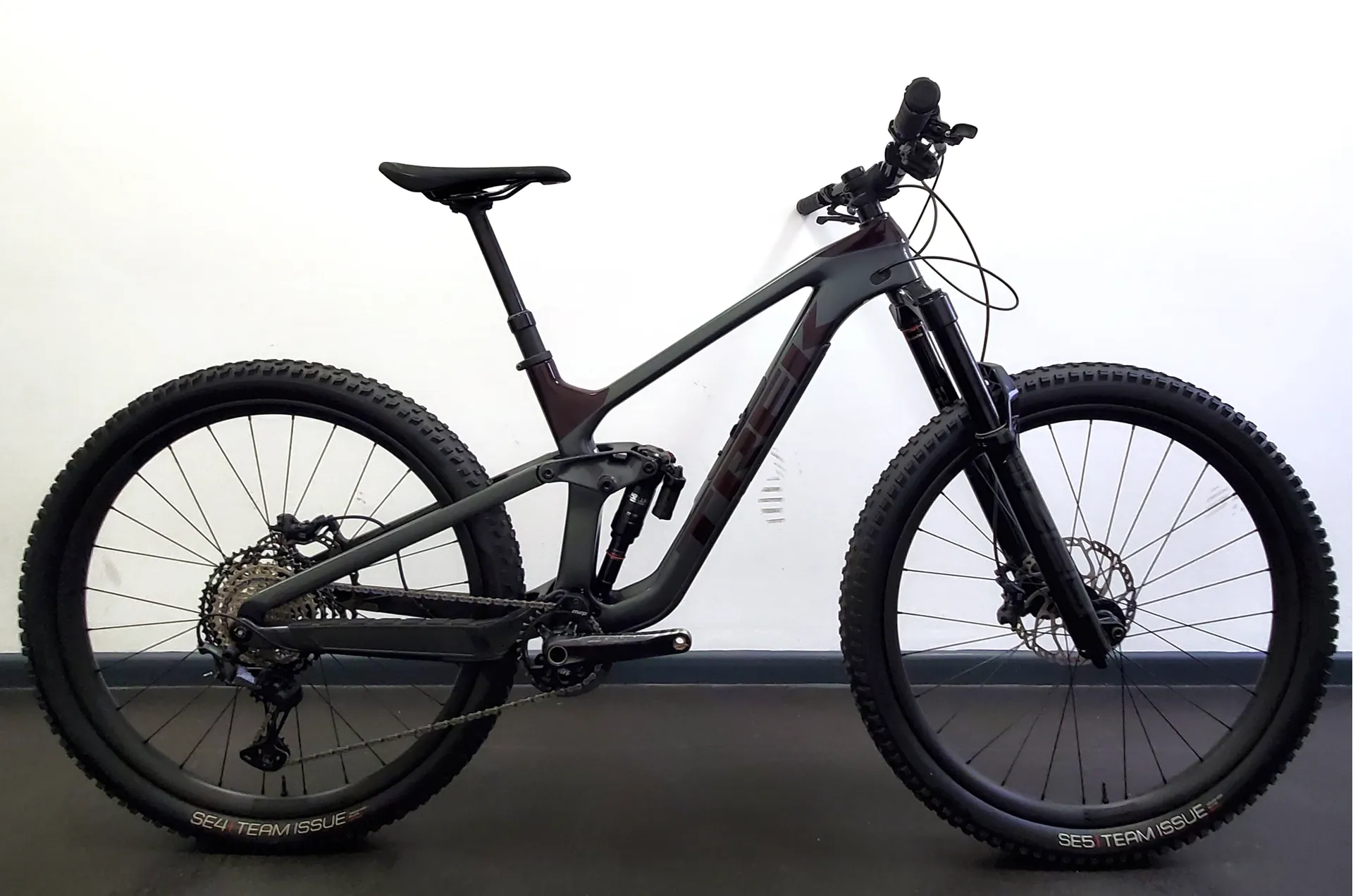 EX DEMO Trek Slash 9.8 XT 29 Full Suspension Mountain Bike Medium 2021 ...