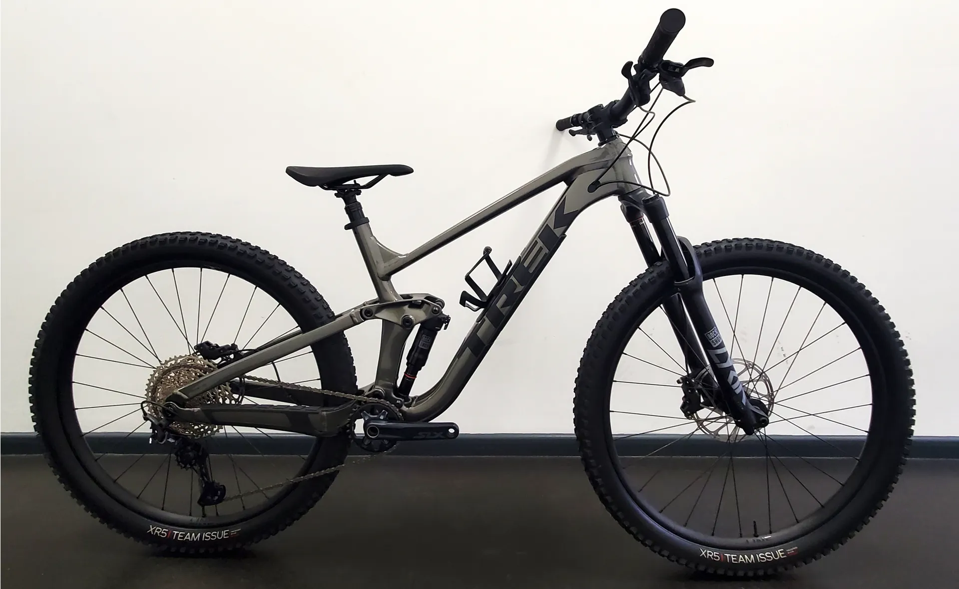 EX DEMO Trek Slash 7 Deore Xt 29 Full Suspension Mountain Bike Large ...