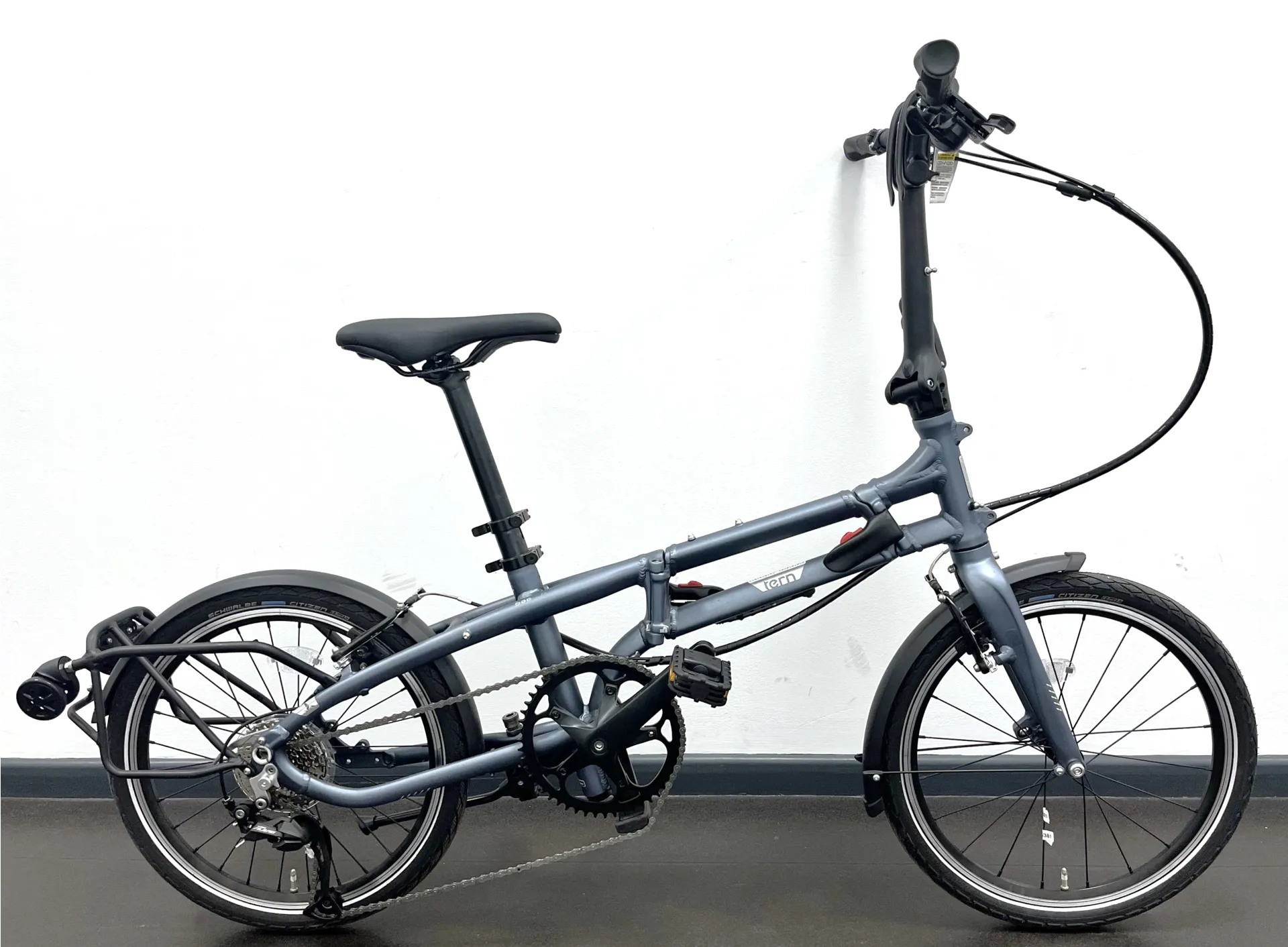 EX DISPLAY Tern BYB P8 Folding Bike 20 inch Wheels 8 Speed in Blue