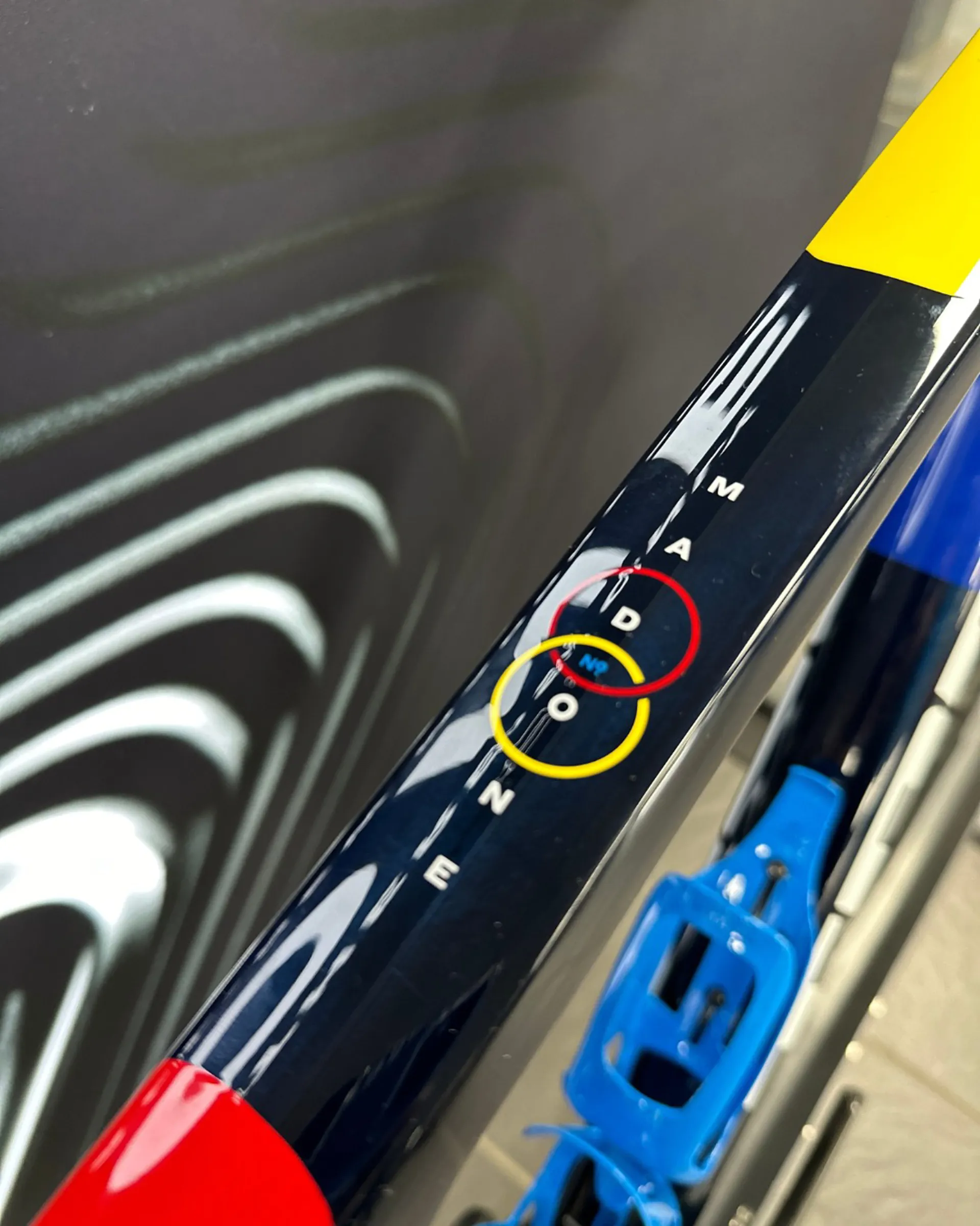 Trek Madone SLR 9 AXS Gen 8 Road Bike 2025 in Navy Smoke