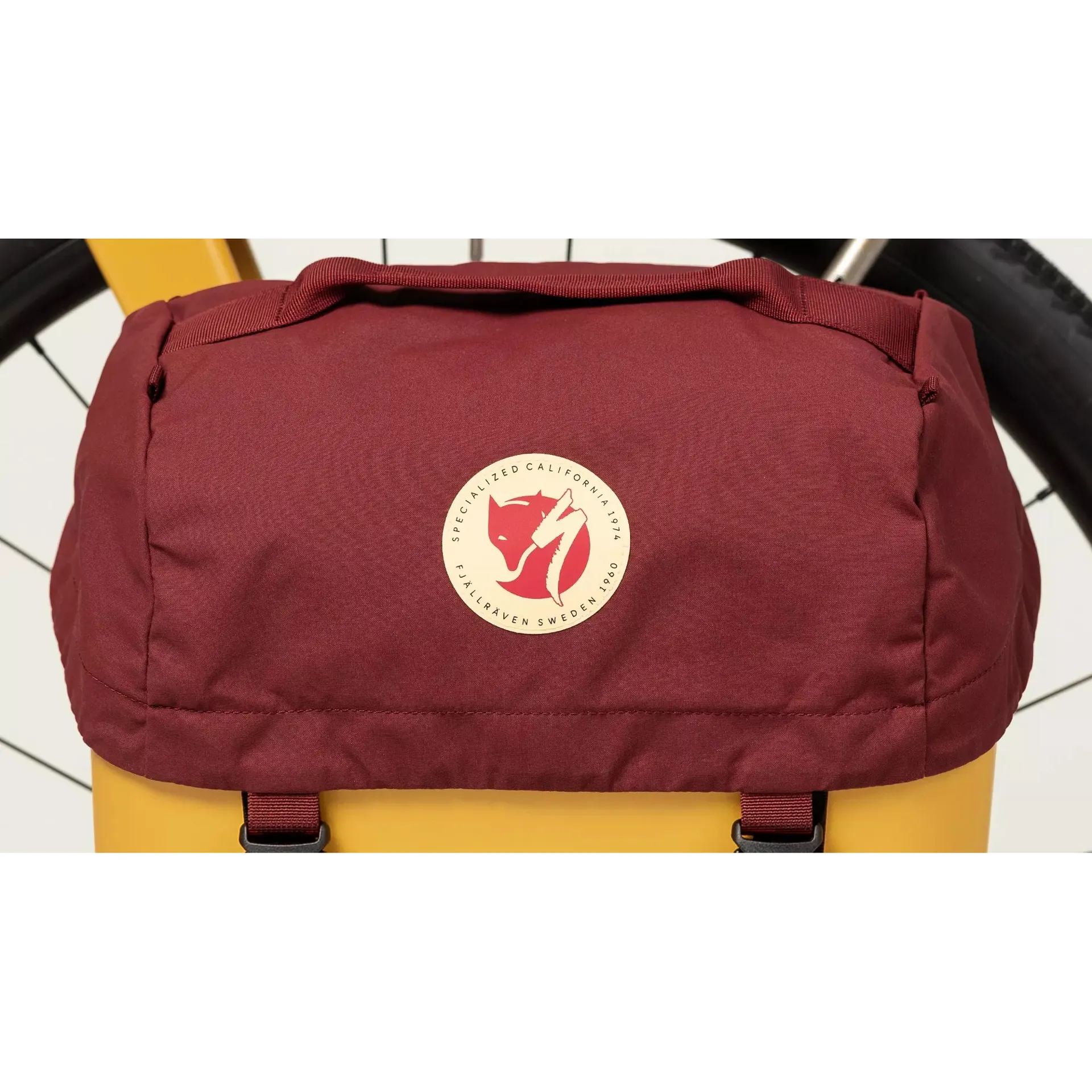 Specialized/Fjallraven Cave Lid Pack in Ox Red