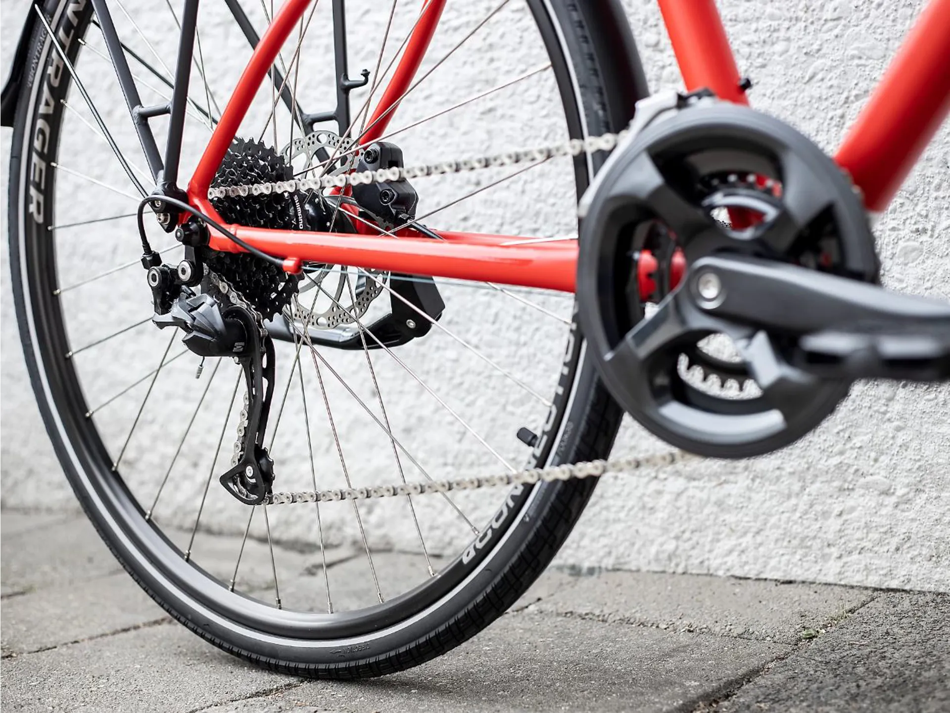 Trek FX 2 Disc Equipped Hybrid Bike 2025 in Viper Red