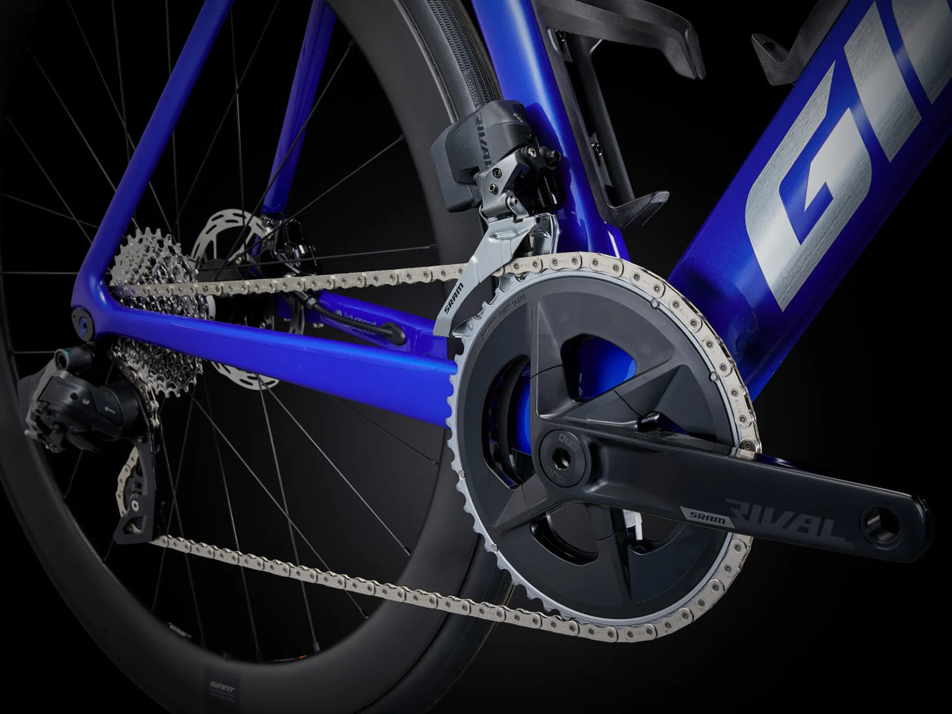 Giant Propel Advanced 1 Road Bike 2024 in Aerospace Blue