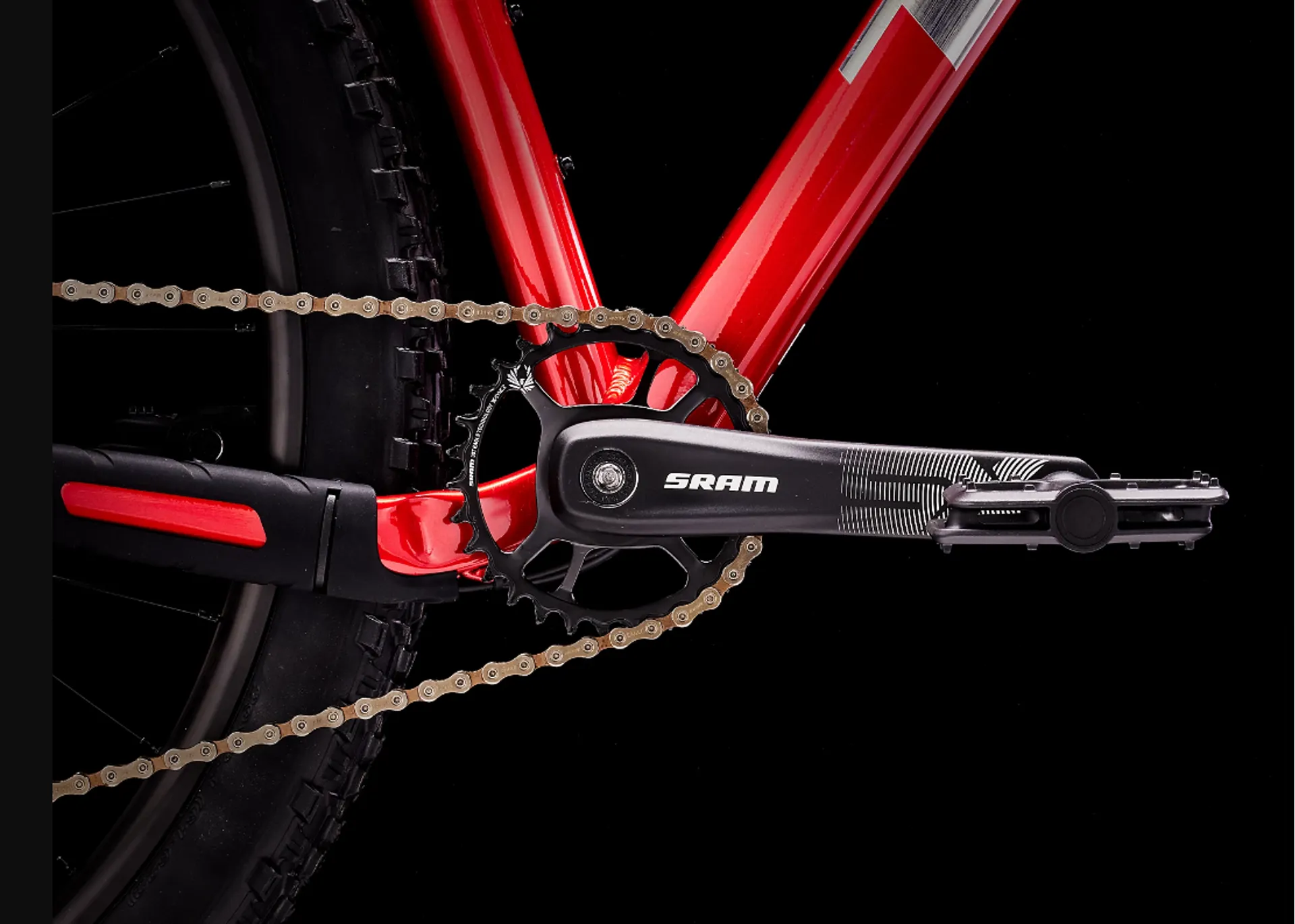 Trek Marlin 8 Gen 3 Hardtail Mountain Bike 2023 in Crimson Red