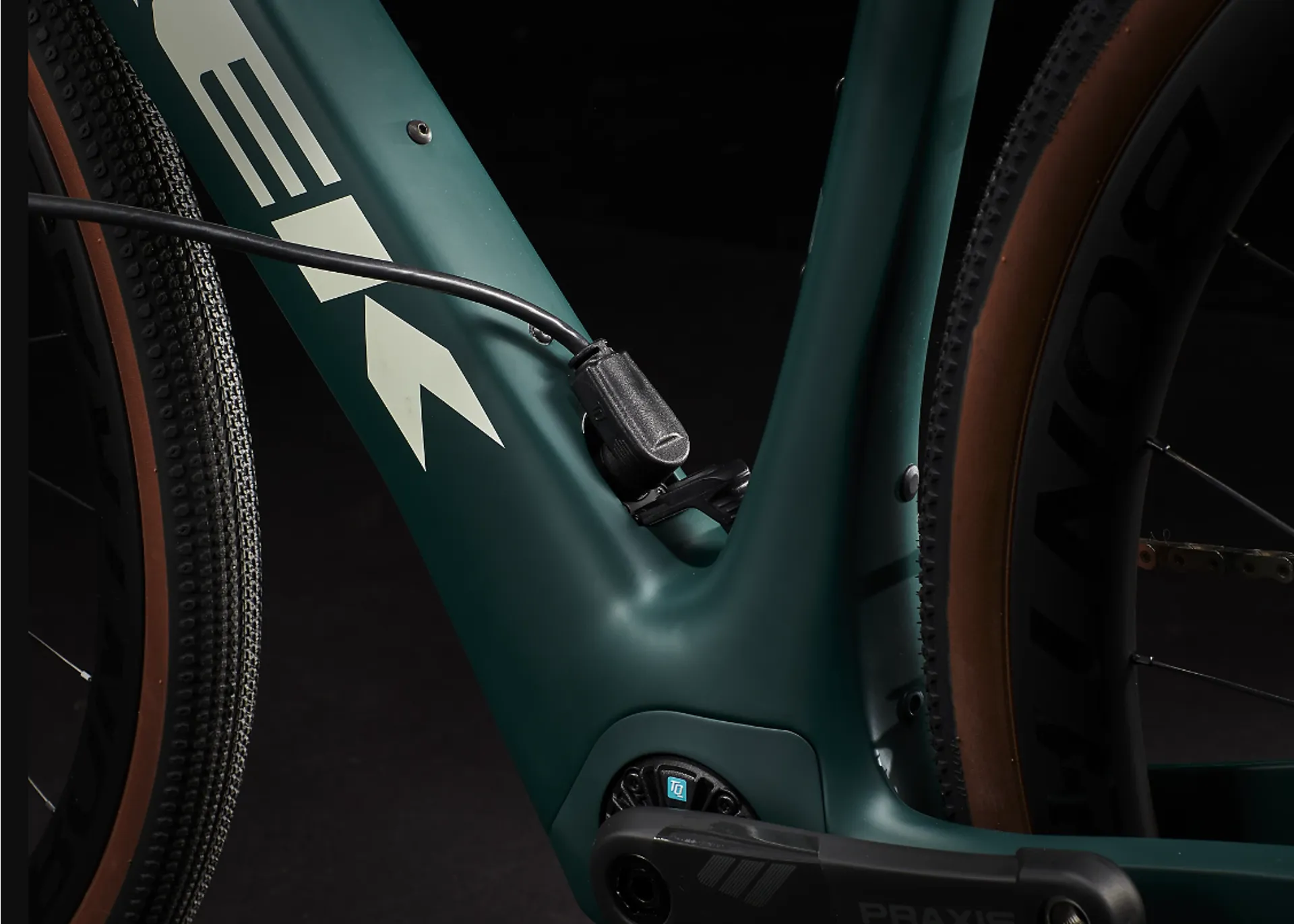 Trek Domane+ SLR 7 AXS Electric Road Bike 2024 in Juniper