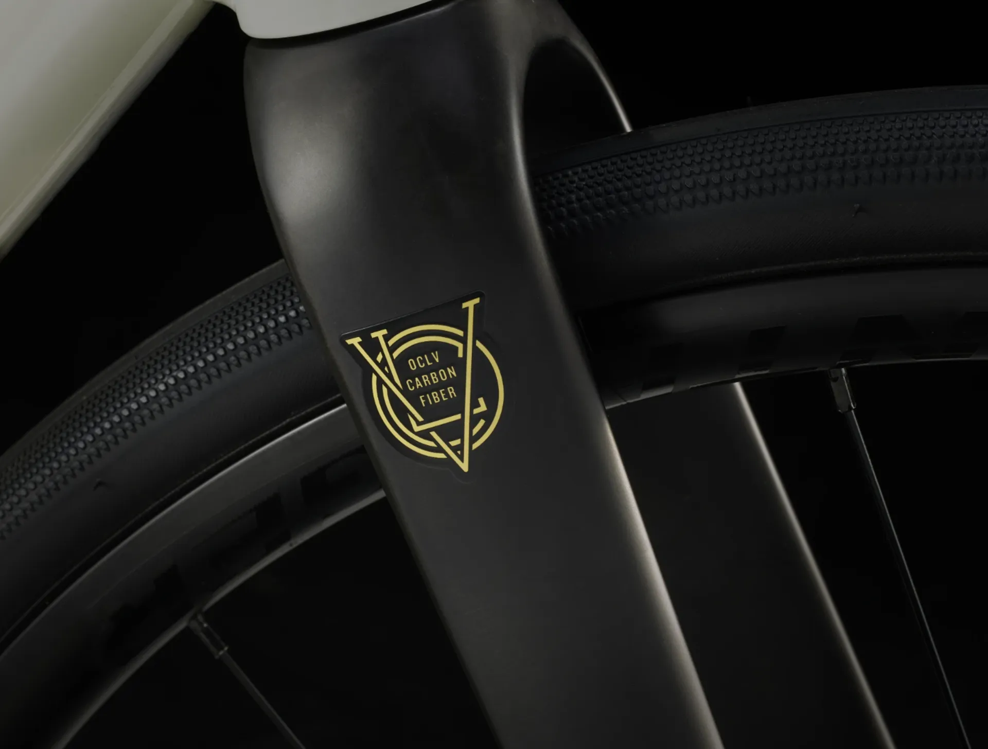 Trek Domane AL 4 Gen 4 Road Bike 2026 in Era White