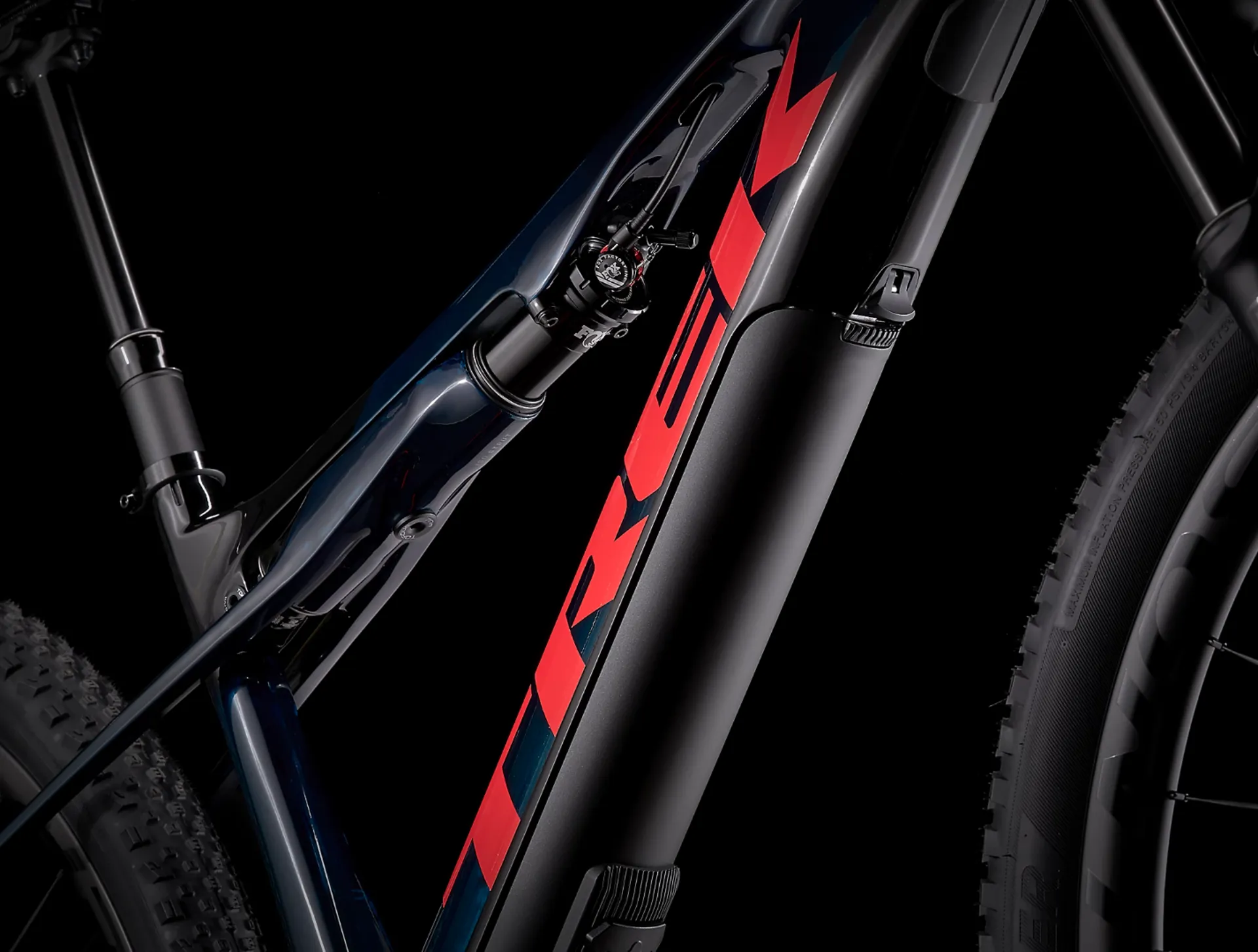 Trek E-Caliber 9.8 GX Full Suspension Electric Mountain Bike 2021 in ...