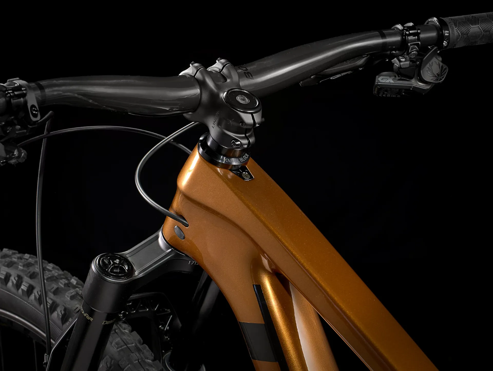 Trek Top Fuel 9.8 GX AXS Full Suspension Carbon Mountain Bike 2025 in ...