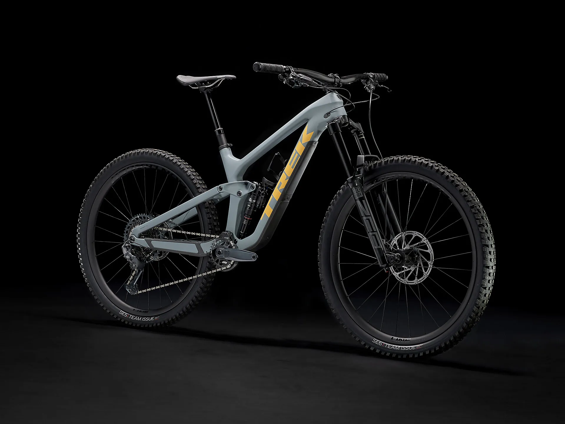 Trek Slash 9.8 GX Enduro Full Suspension Mountain Bike 2023 in Blue