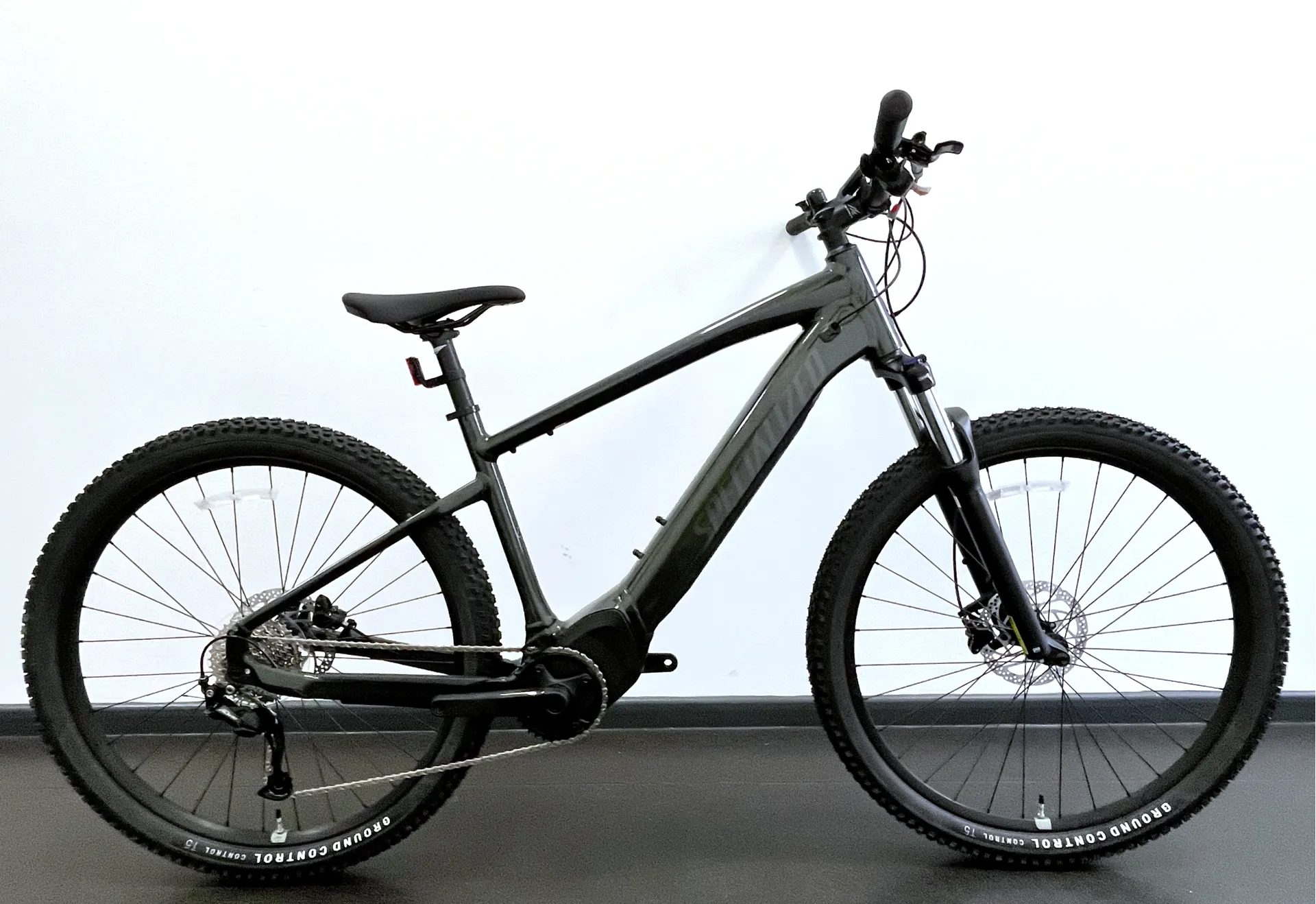 EX DISPLAY Specialized Turbo Tero 3.0 Electric Mountain Bike L 2024 in Oak Green