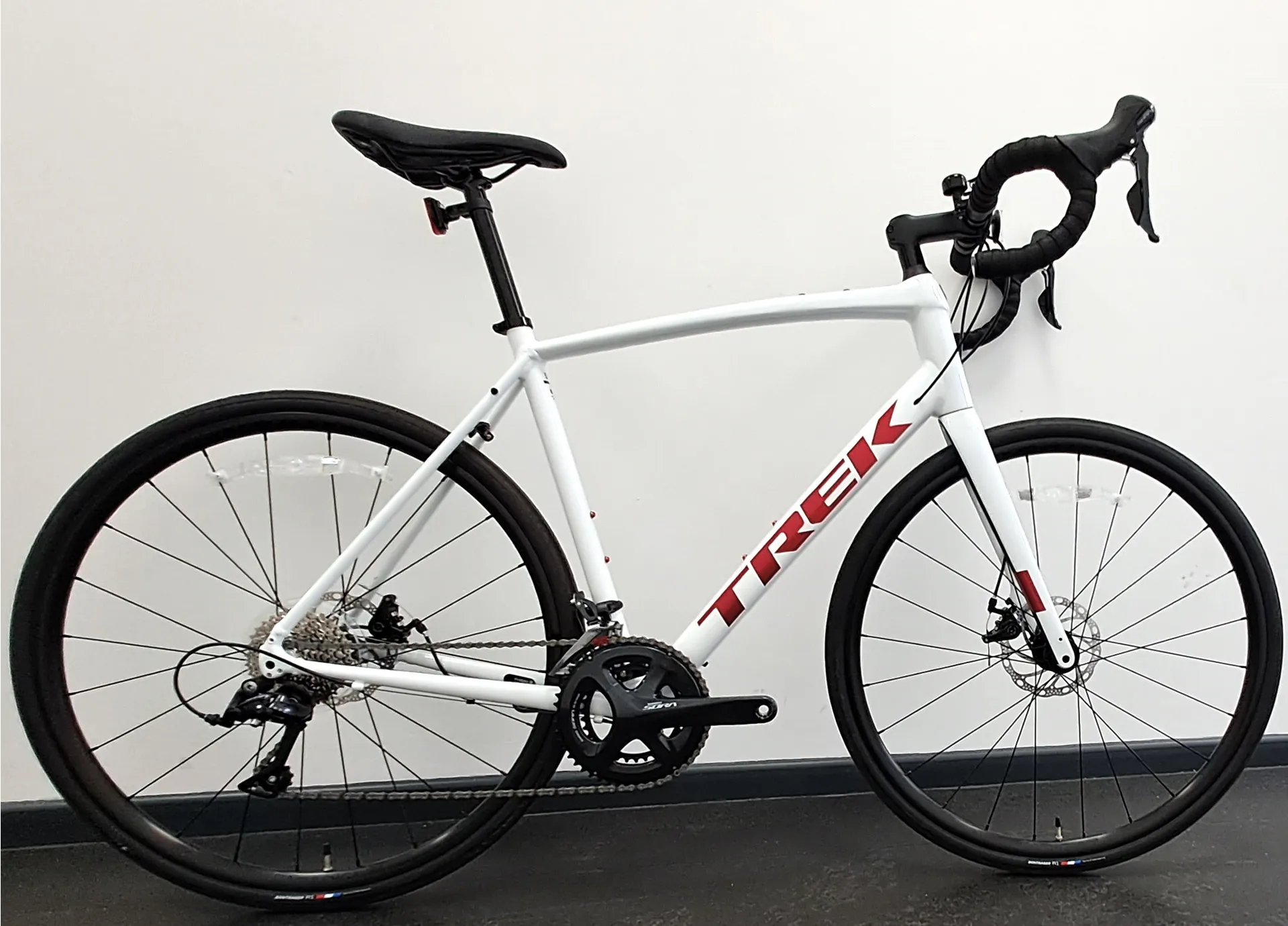 Ex Display Trek Domane AL 3 Disc Sportive Road Bike 58 2022 in Crystal ...