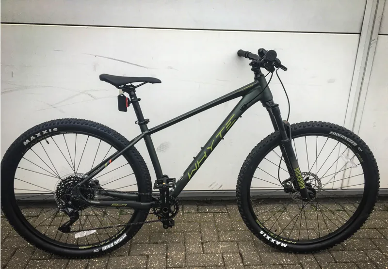 Ex Display Whyte 429 V2 Mountain Bike Medium 2023 in Green