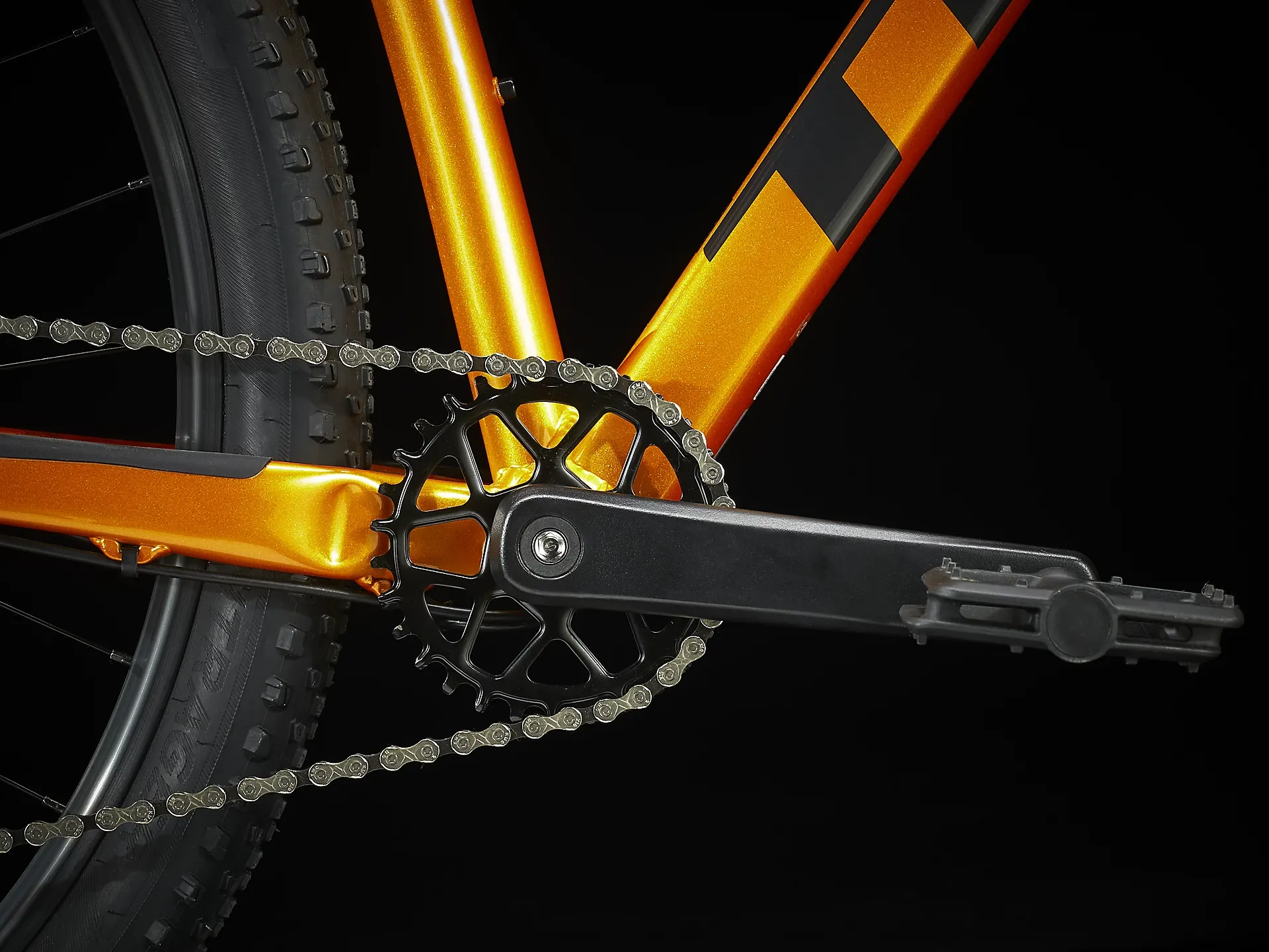 Trek Marlin 6 Hardtail Mountain Bike 2023 in Factory Orange