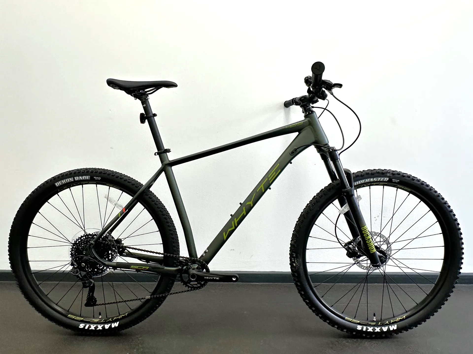 EX-DISPLAY Whyte 429 V2 Mountain Bike X-Large 2023 in Green
