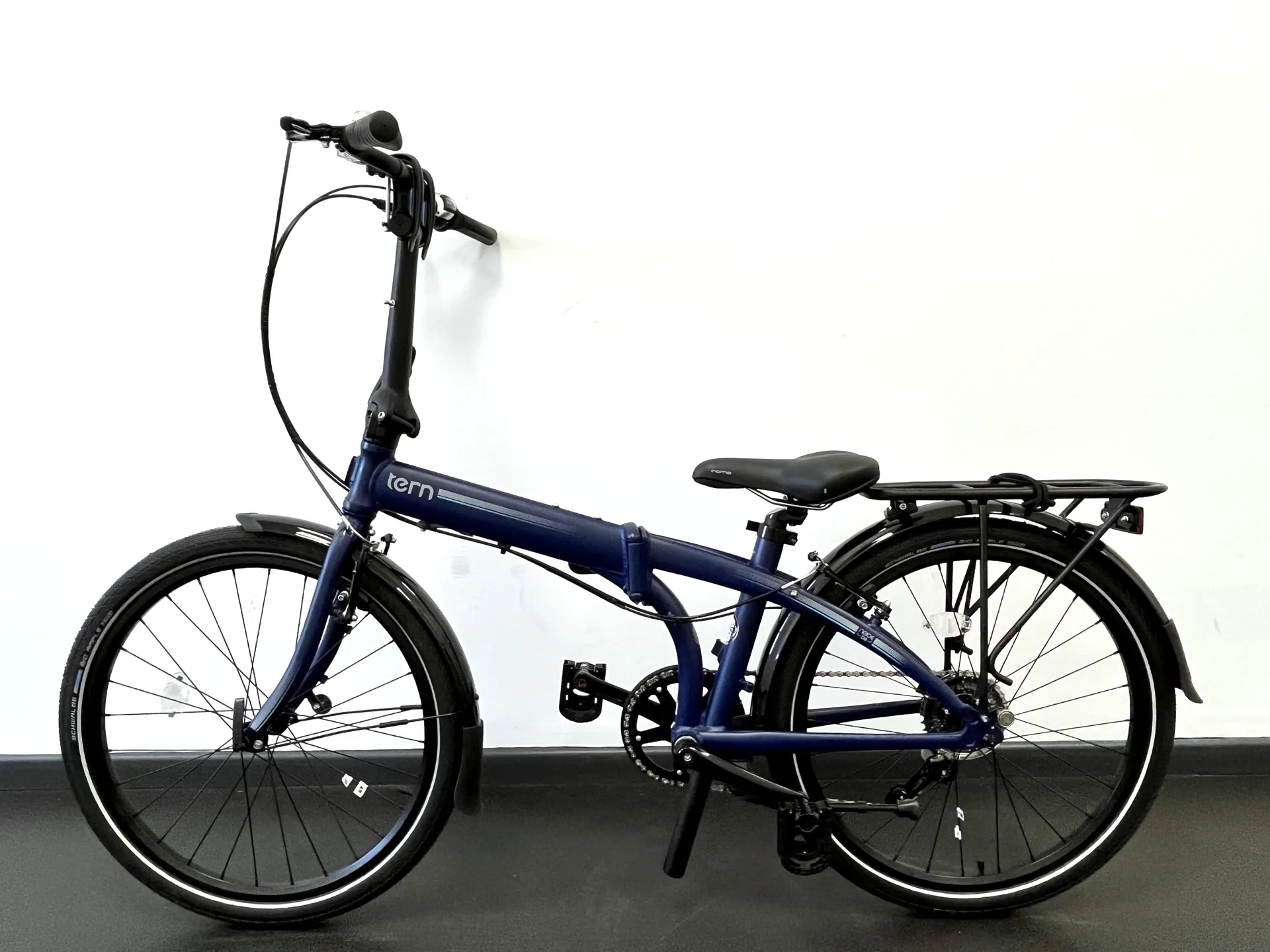 EX-DISPLAY Tern Node D8 24 inch wheel Folding Bike 2021 in Blue