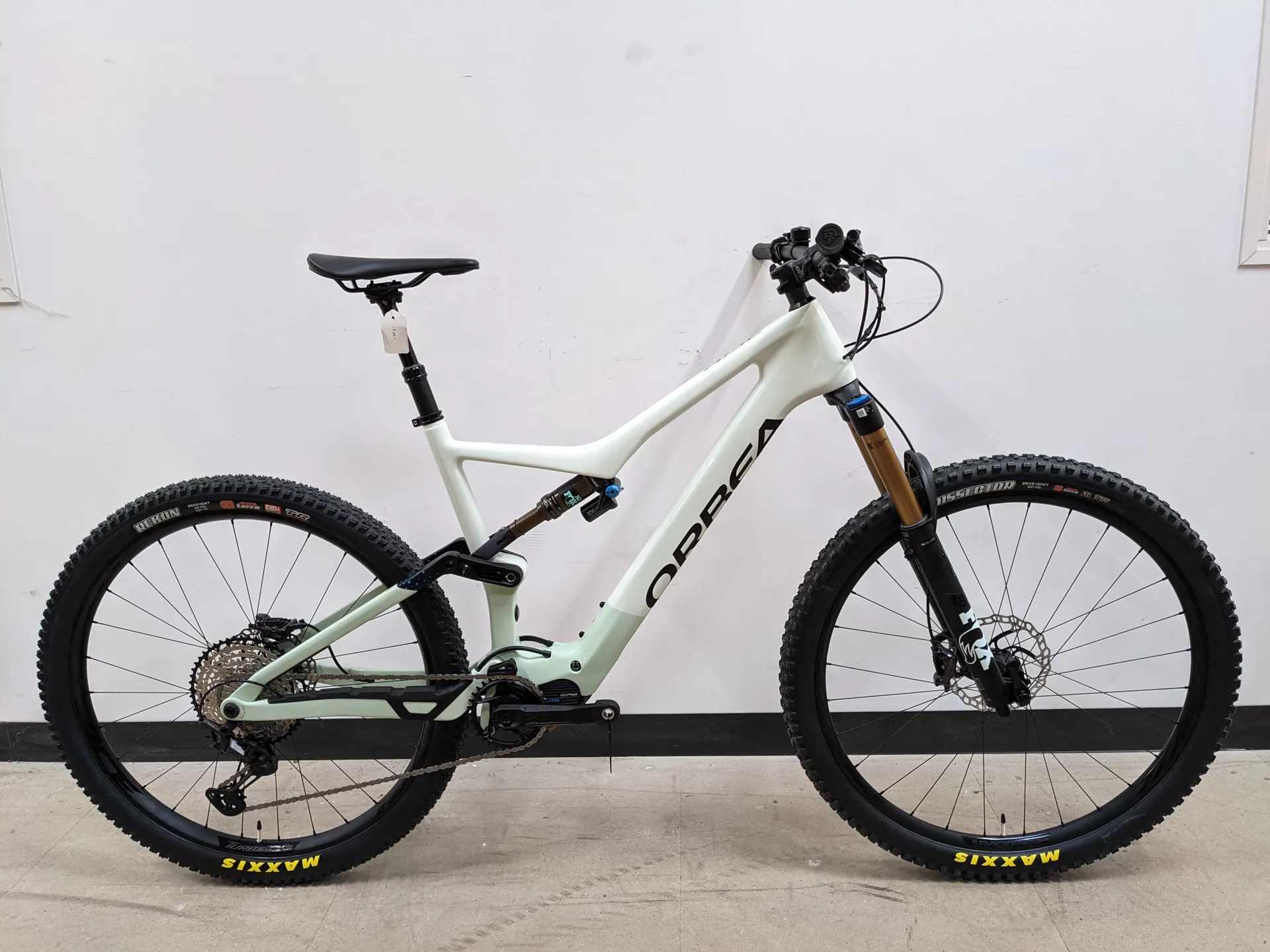 EX-DISPLAY Orbea Rise M10 Electric Full Suspension Mountain Bike XL ...
