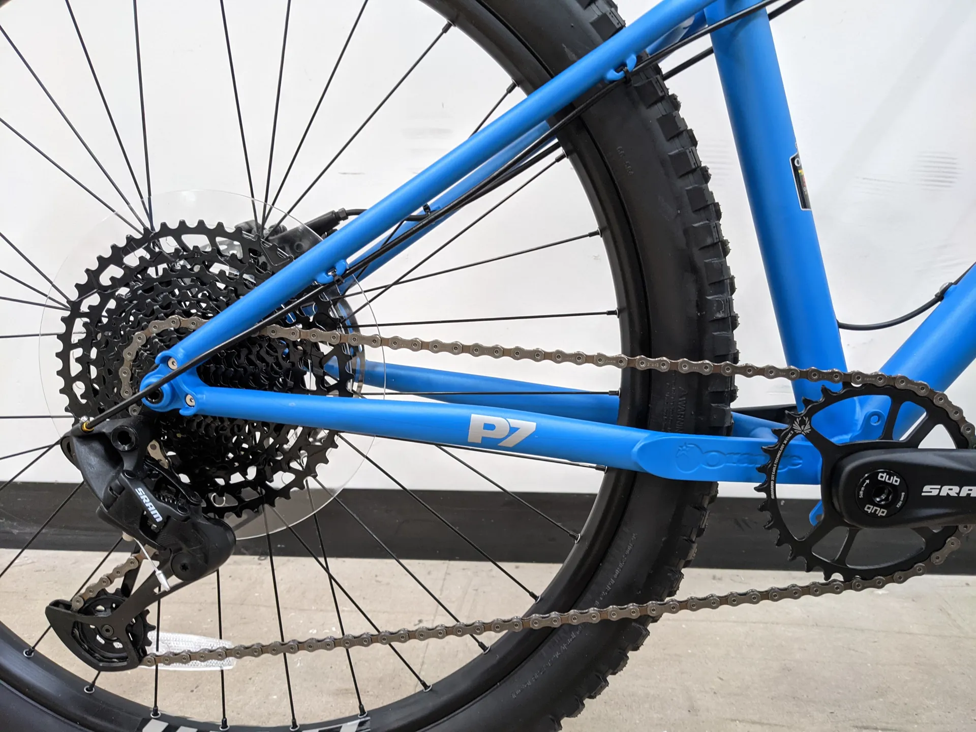 EX-DISPLAY Orange P7 S 27.5 Hardtail Mountain Bike Medium 2021 in ...