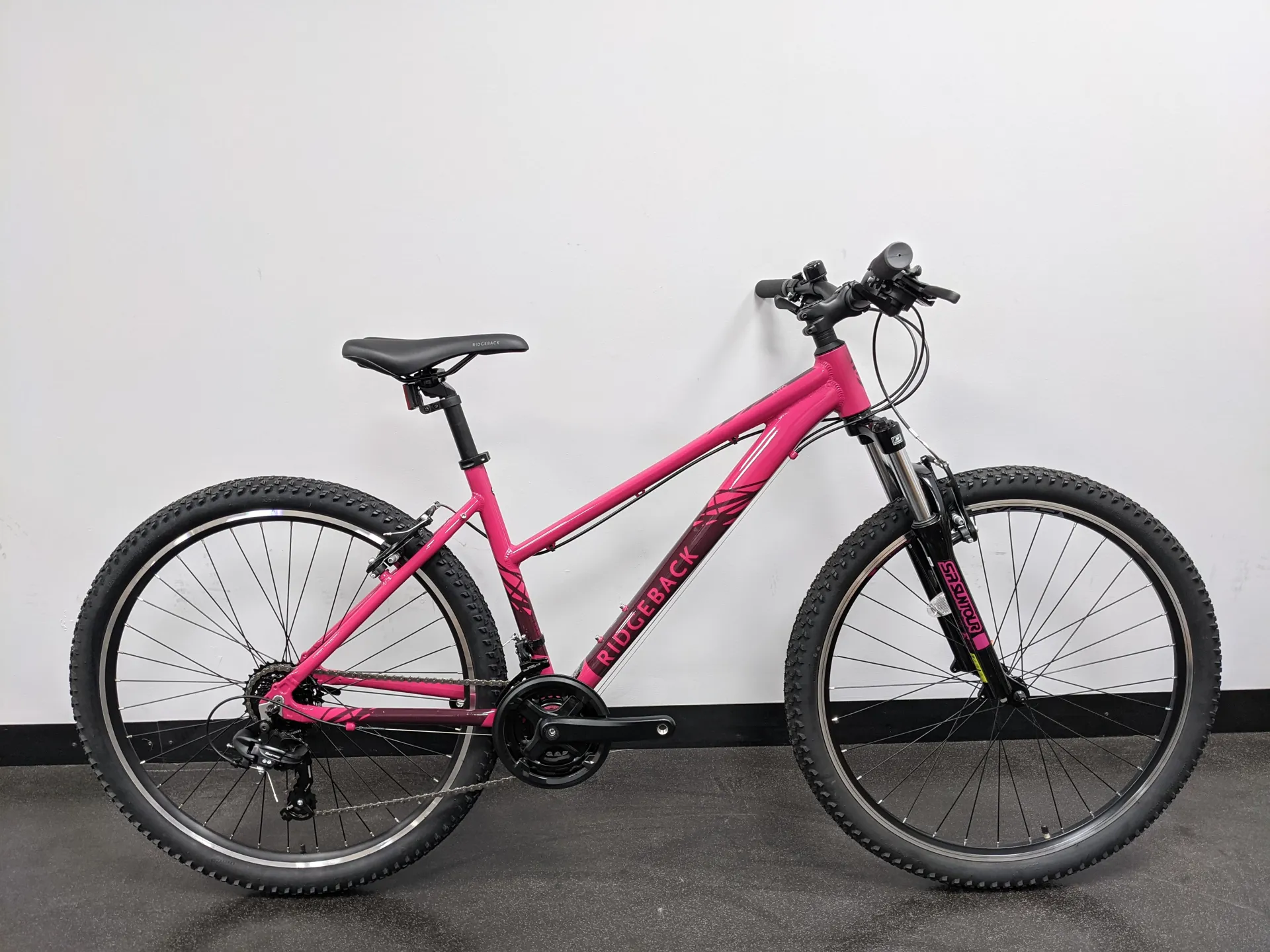 EX-DISPLAY Ridgeback Terrain 2 Womens Open Frame Mountain Bike Medium ...