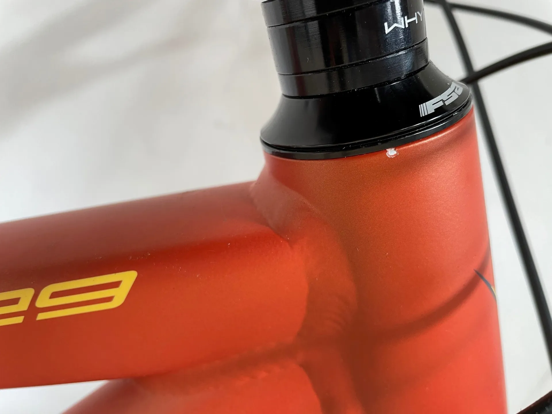 EX-DISPLAY Whyte 529 V4 Mountain Bike Large 2022 in Matt Burnt Orange