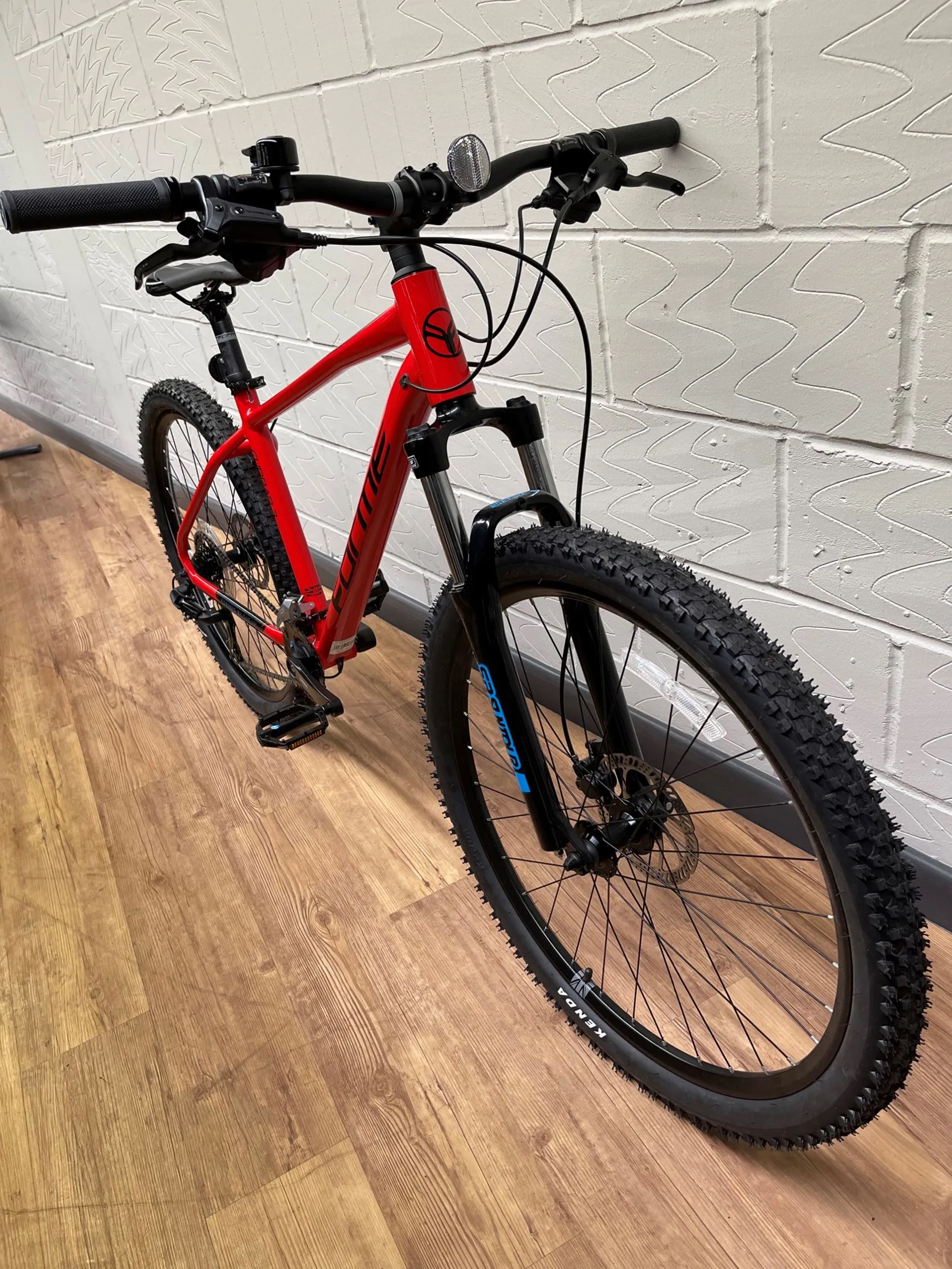 EX-Display Forme Curbar 3 17.5 inch Hardtail Mountain Bike 2021 in Red