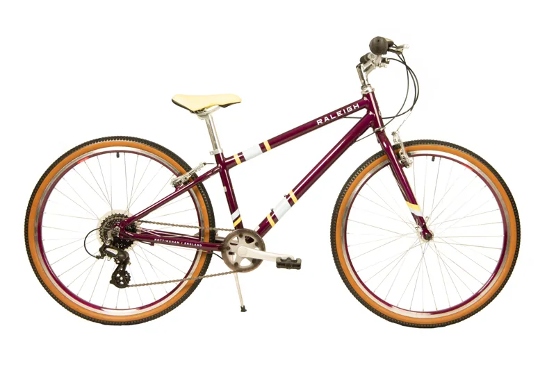 Raleigh Pop 26 inch Wheel Kids Bike 2023 in Purple