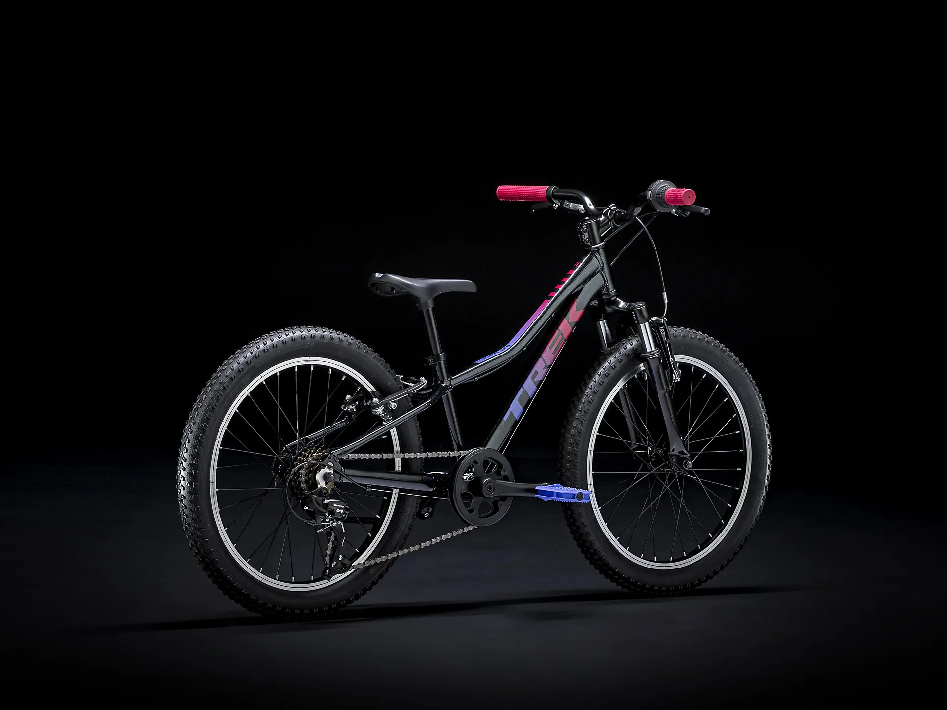 Trek Precaliber 20 Inch 7 Speed Kids Bike 2022 in Black